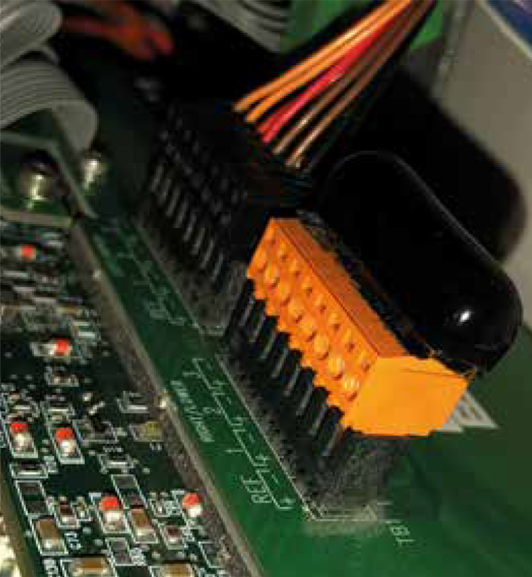 Siemens Maxum GC Model 1421 TCD Simulator – Smithanalytical